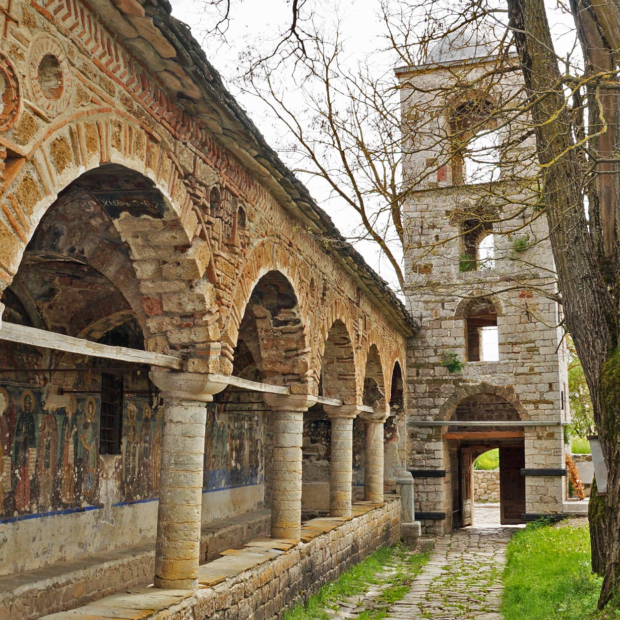 Voskopoja und Vithkuq – AlbINFO by albanien.ch